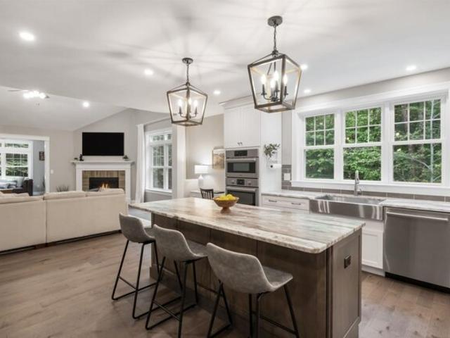 Hamilton Ct, Home For Sale