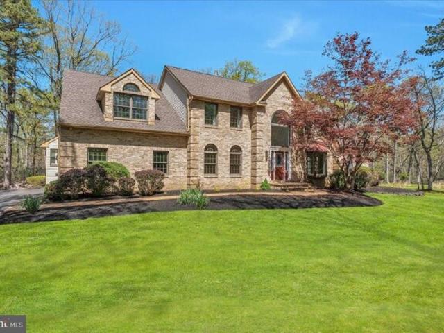 Hamilton Ct, Southampton, Home For Sale