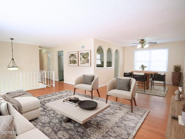Hamilton Dr, Toms River, Home For Sale