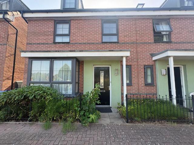 Hamilton Drive, Smethwick, B66 6 bed semi detached house to rent £1,900 pcm £438 pw