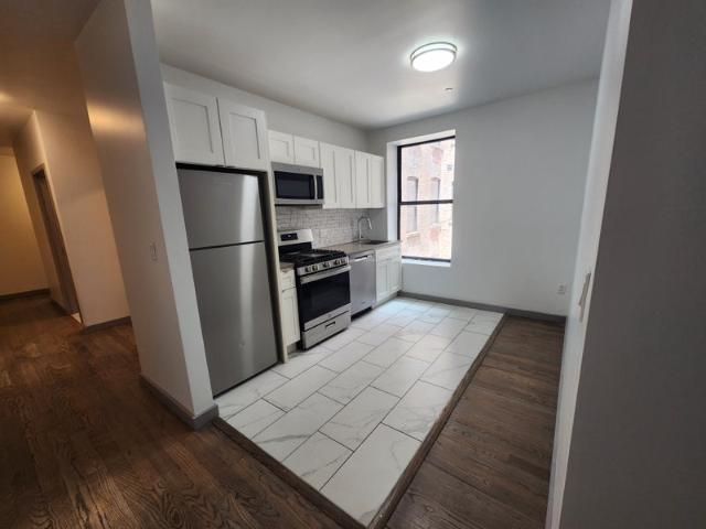 Hamilton Heights room at 144th/Broadway W/D