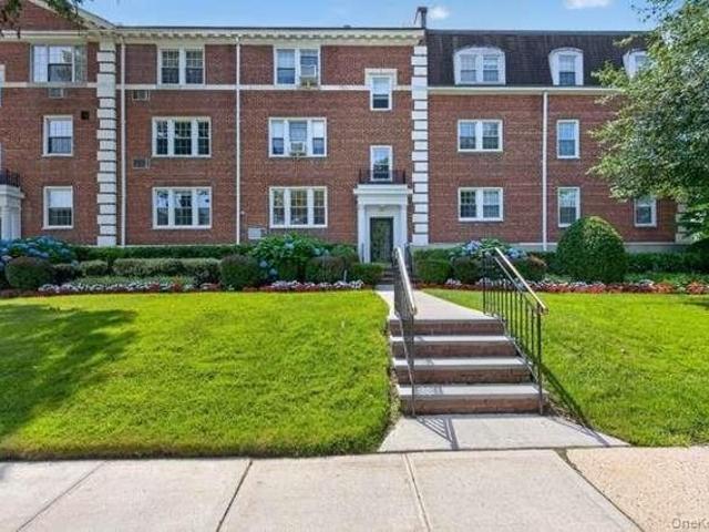 Hamilton Pl Apt H, Garden City, Property For Sale