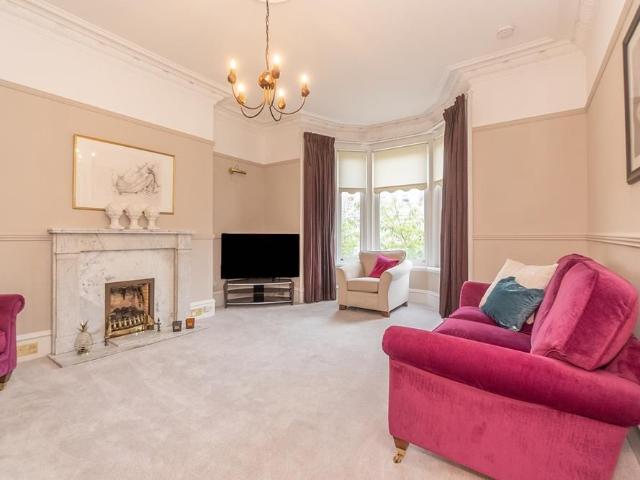 Hamilton Place, First Floor AB15, 4 bed flat to rent, £1,700 pcm | PrimeLocation