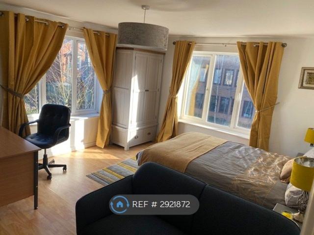 Hamilton Road, Nottingham NG5, 2 bed shared accommodation to rent, £1,300 pcm | PrimeLocation