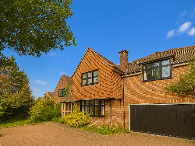 Hamilton Road, High Wycombe HP13, 5 bed property to rent, £3,750 pcm | PrimeLocation