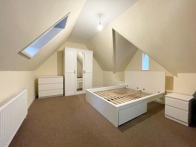 Hamilton Road, London W5, 1 bed flat to rent, £1,700 pcm | PrimeLocation