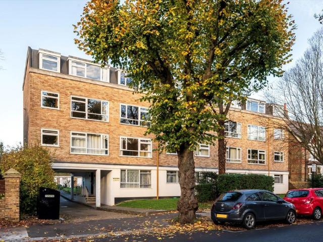 Hamilton Road, London W5 1 bed flat to rent £1,695 pcm £391 pw