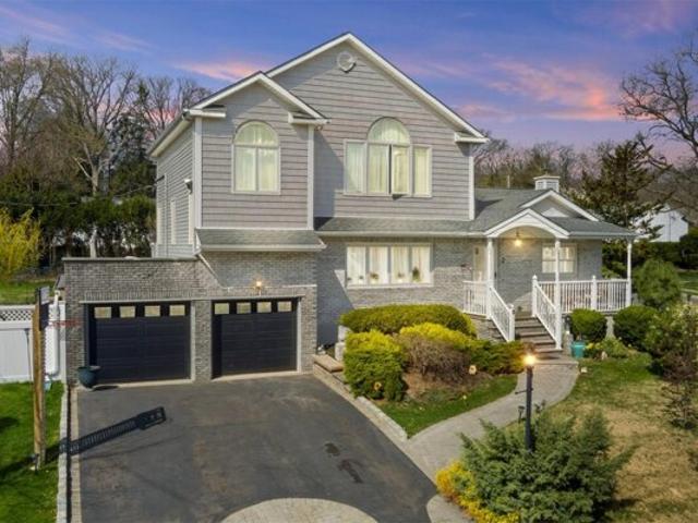 Hamilton St, Farmingdale, Home For Sale