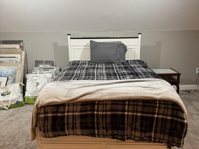 Hamilton/Bordentown 3rd floor Suite with Pvt.Bath
