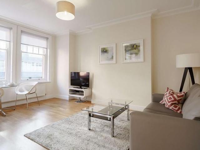 Hamlet Gardens, London, W6 1 bed apartment to rent £2,817 pcm £650 pw