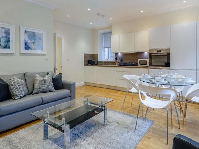 Hamlet Gardens, London W6 2 bed apartment to rent £3,726 pcm £860 pw
