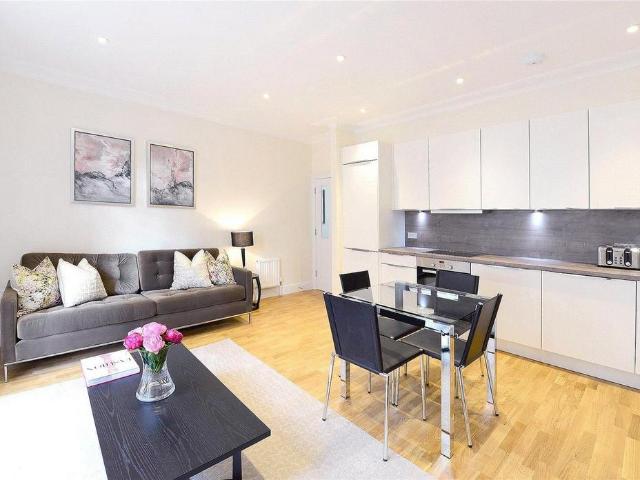 Hamlet Gardens, London W6 2 bed apartment to rent £3,748 pcm £865 pw