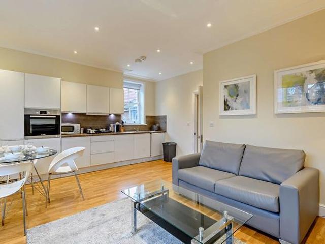 Hamlet Gardens, London W6 2 bed apartment to rent £3,293 pcm £760 pw
