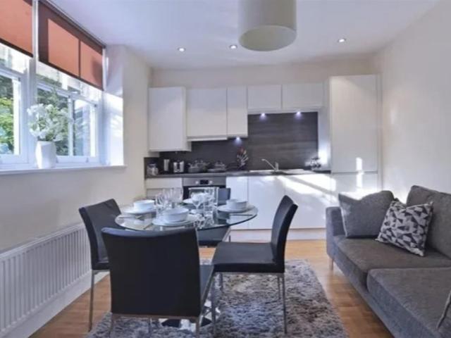 Hamlet Gardens, London W6, 2 bed flat to rent, £3,250 pcm | PrimeLocation