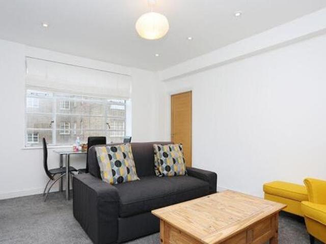Hamlet Gardens, Ravenscourt Park, 1 Bedroom Flat