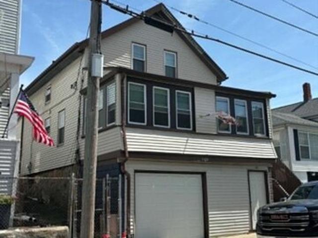 Hamlet St, Fall River, Home For Sale