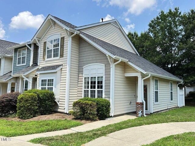 Hamlet Park Dr, Morrisville, Home For Sale