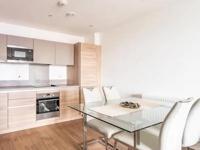 Hammersley Road, London, E16 1UN, United Kingdom | 2 bed apartment for rent #138514536 | Rentberry