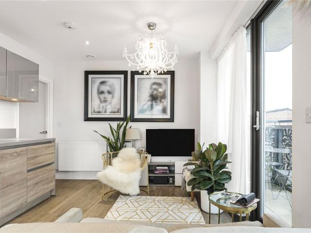 Hammersley Road, London, E16 1UF