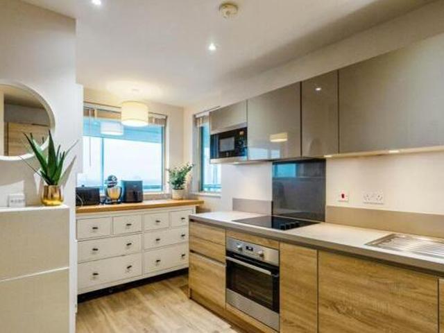 Hammersley Road, London, 2 Bedroom Apartment