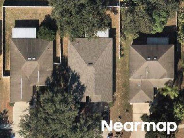 Hammerstone Ave