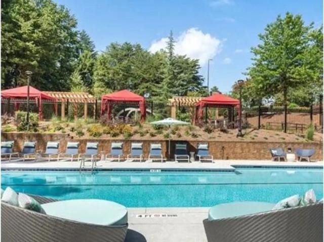 Hammond Dr Apt,atlanta, Condo For Sale