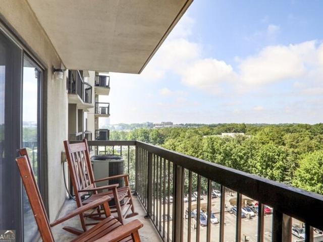 Hammond Dr Apt,atlanta, Condo For Sale