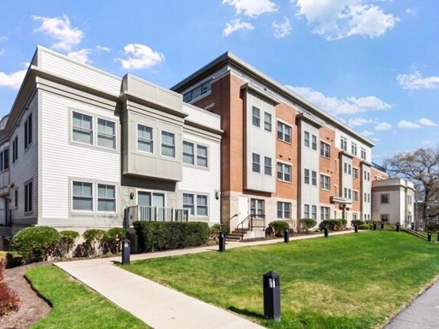 Hammond Pond Pkwy Unit,brookline, Condo For Sale