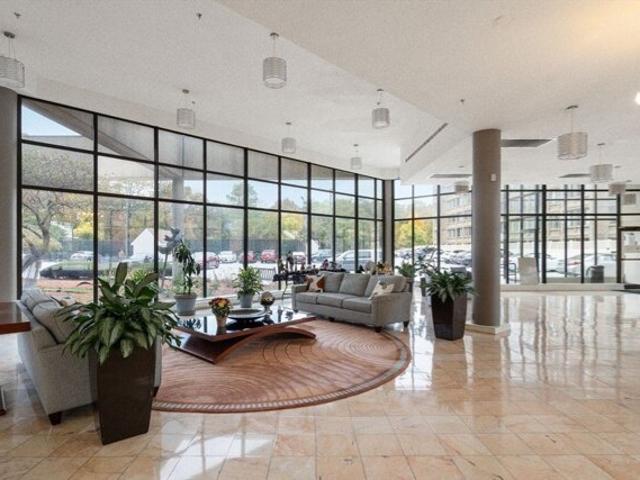 Hammond Pond Pkwy Apt N, Newton, Condo For Sale