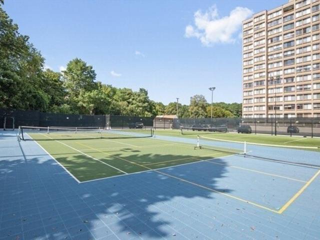 Hammond Pond Pkwy Apt N, Newton, Condo For Sale