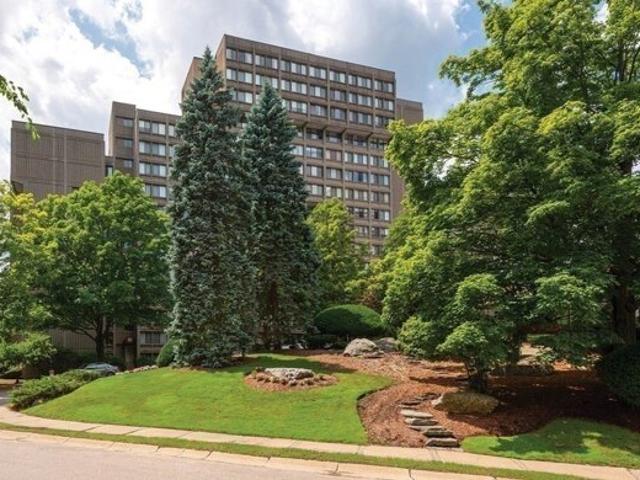 Hammond Pond Pkwy Apt S, Newton, Condo For Sale