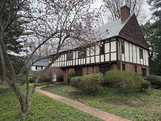 Hammond St, Brookline, Home For Sale