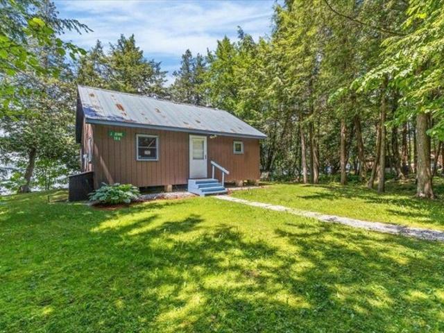 Hammond Shore Rd, Franklin, Home For Sale