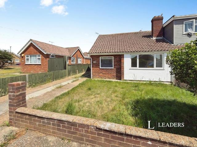 Hammy Way, BN43 2 bed bungalow to rent £1,675 pcm £387 pw