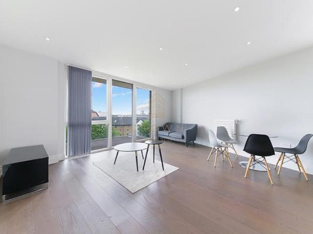 Hamond Court, Kingston Upon Thames KT2, 1 bed flat to rent, £2,250 pcm | PrimeLocation