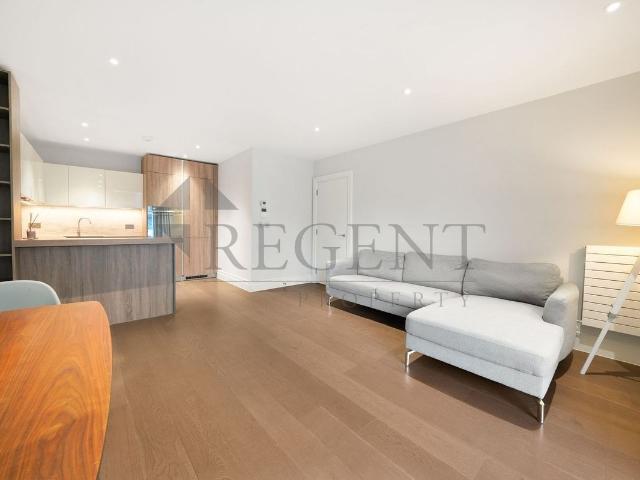 Hamond Court, Kingston Upon Thames KT2, 2 bed flat to rent, £2,850 pcm | PrimeLocation