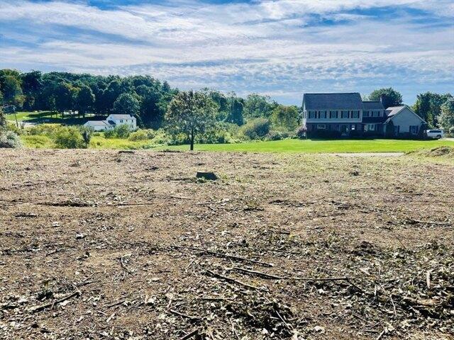Hampden MA 01036 102372596
