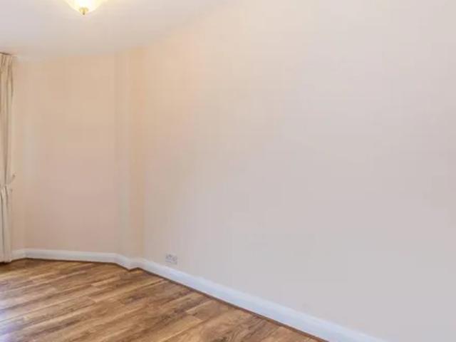 Hampden Gurney CofE Primary School, Forset Street, London, W1H 5HA, United Kingdom | 2 bed apartment for rent #136751475 | Rentberry