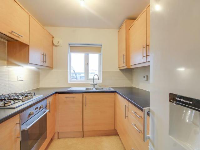 Hampden Gardens, Cambridge, CB1 2 bed apartment to rent £1,600 pcm £369 pw