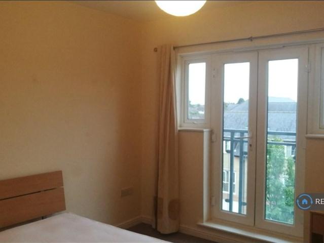 Hampden Gardens, Cambridge, CB1 2 bed flat to rent £1,750 pcm £404 pw