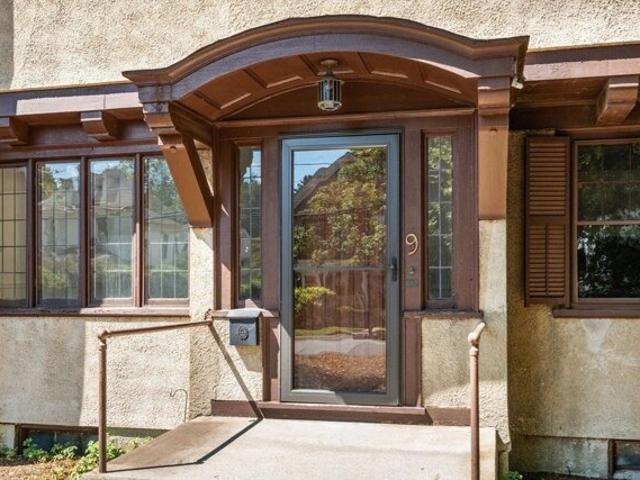Hampden St, Wellesley, Home For Sale