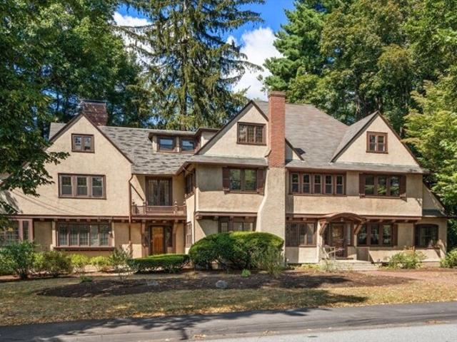 Hampden St, Wellesley, Home For Sale