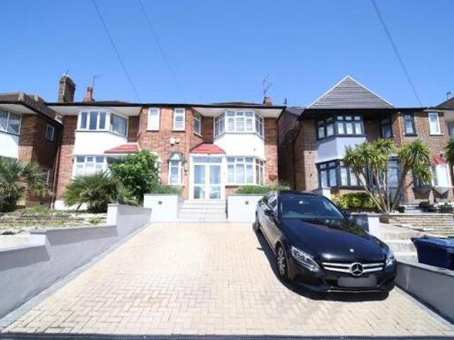 Hampden Way, London, 3 Bedroom Semi detached