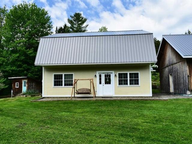 Hampshire Hill Rd, Worcester, Home For Sale