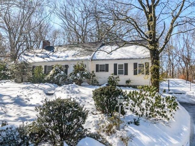 Hampshire Rd, Wellesley, Home For Sale