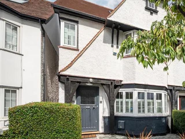 Hampstead Gardens, London, NW11 7HB, United Kingdom | 4 bed duplex for rent #167641722 | Rentberry