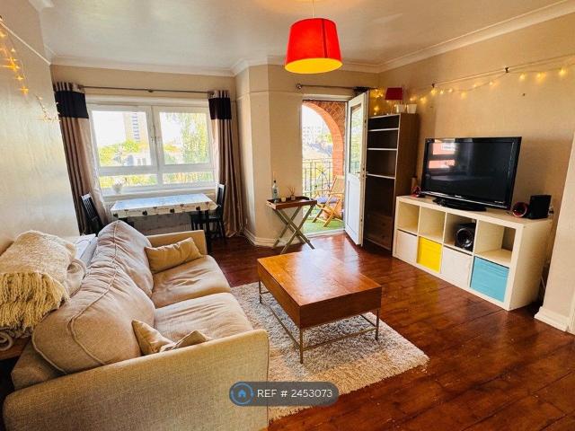 Hampstead Heath, London NW3, 2 bed flat to rent, £2,400 pcm | PrimeLocation