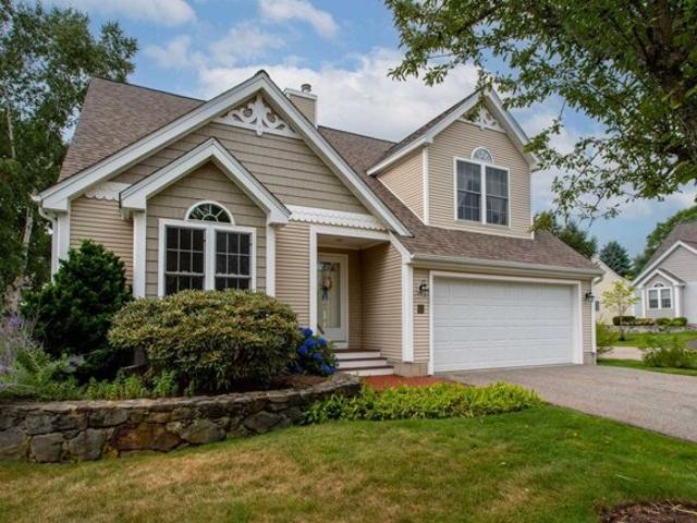 Hampton Mdws, Hampton, Condo For Sale