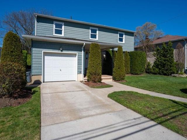 Hampton Ave, Seaford, Home For Sale