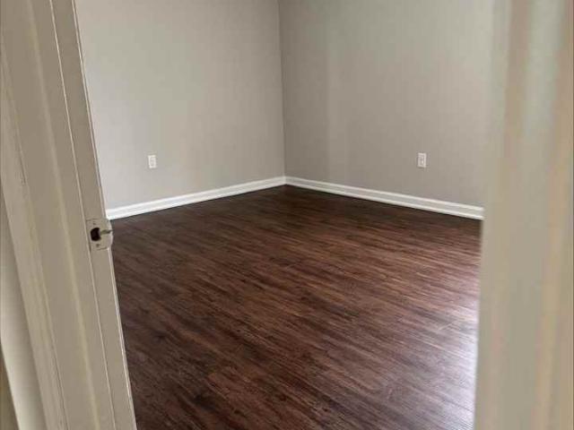 Hampton Avenue Apartments — Comfortable Greenville Living Close to Everything 2 Bedroom Apartment for Rent at 1101 Hampton Avenue Ext, Greenville, SC 29601